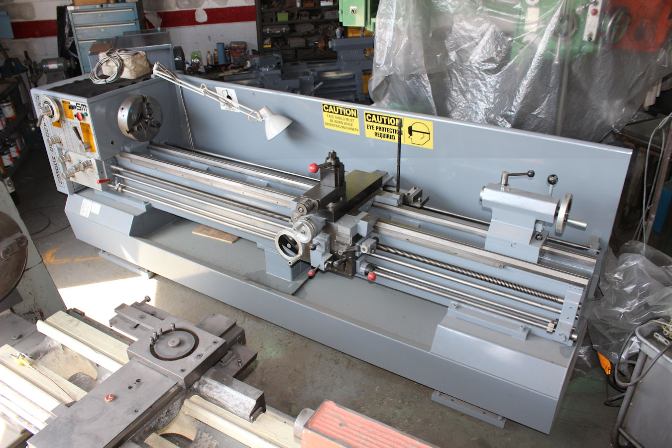 Standard Modern 1710 Lathe