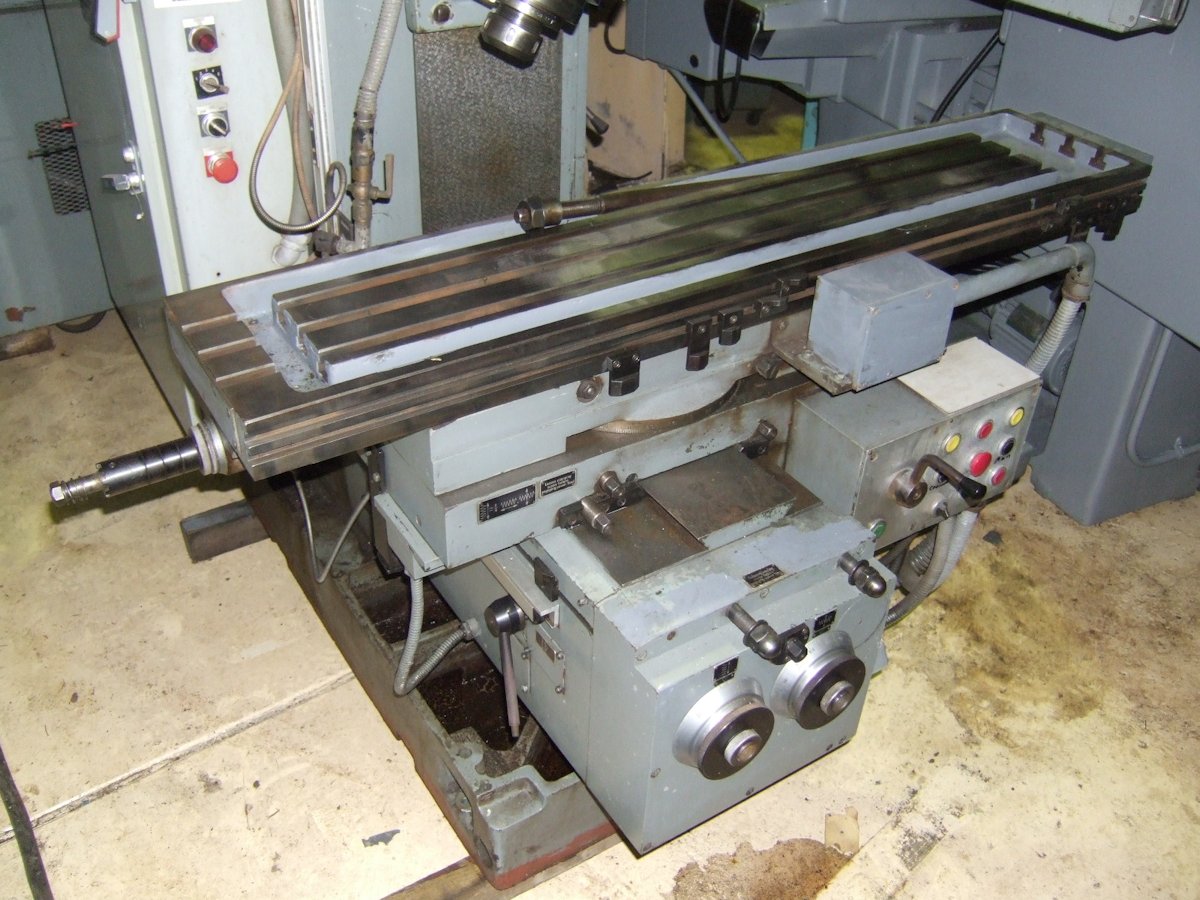 Hmt Horizontal Milling Machine
