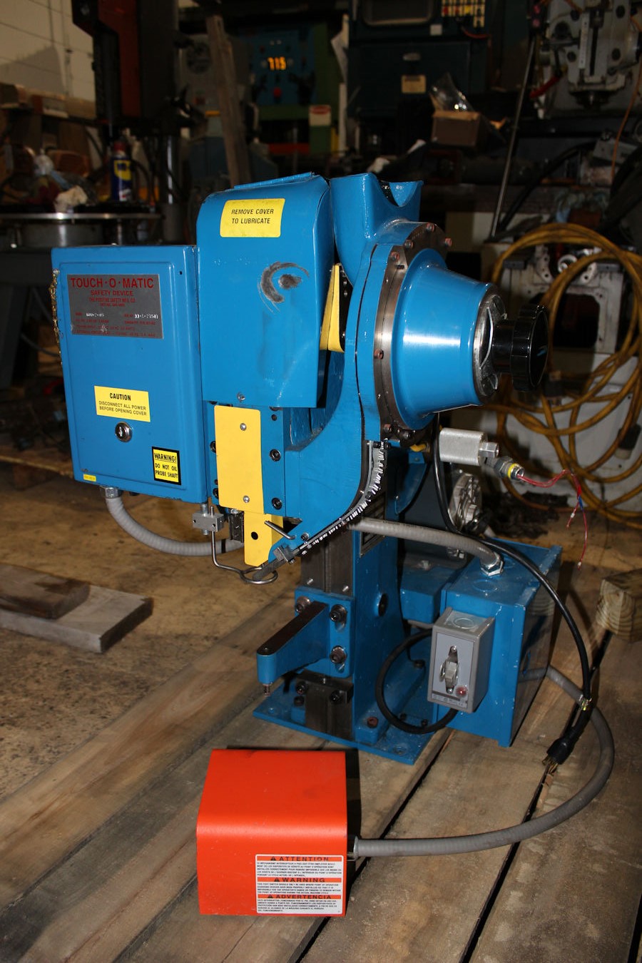 Chicago 450 Bench Top Riveter