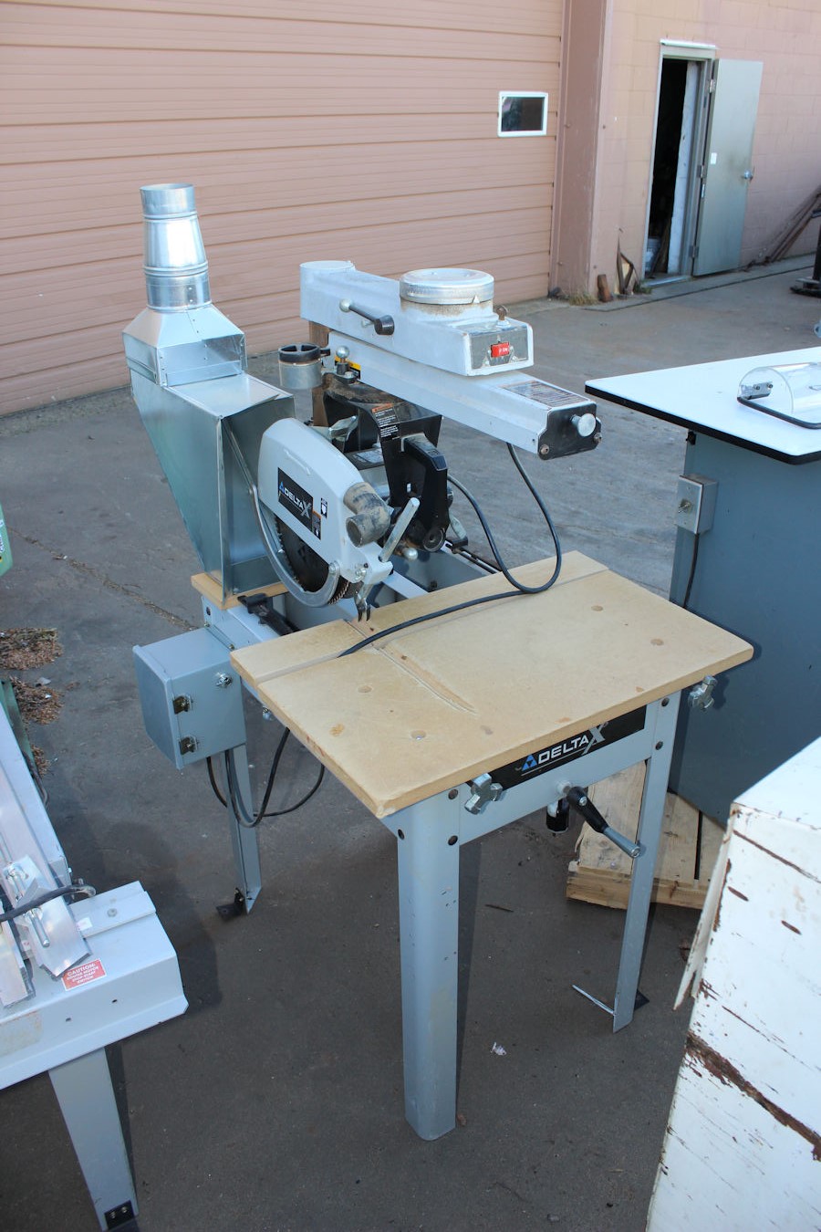 Delta X5 12" Radial Arm Saw
