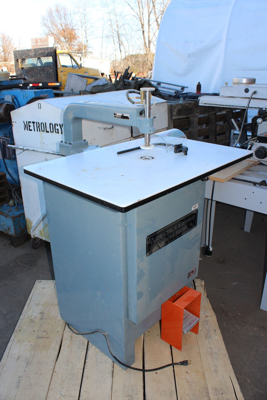 Delta Onsrud Inverted Pin Router